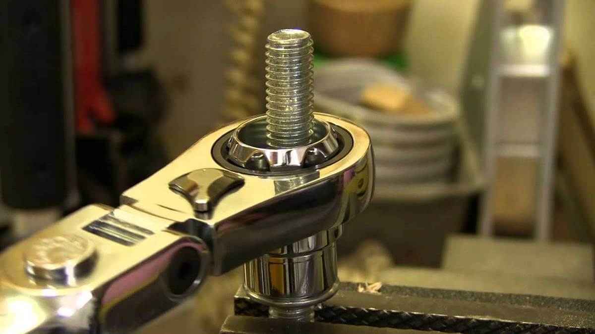 5 Best Pass-Through Ratchet and Socket Set Reviewed and Rated 2021