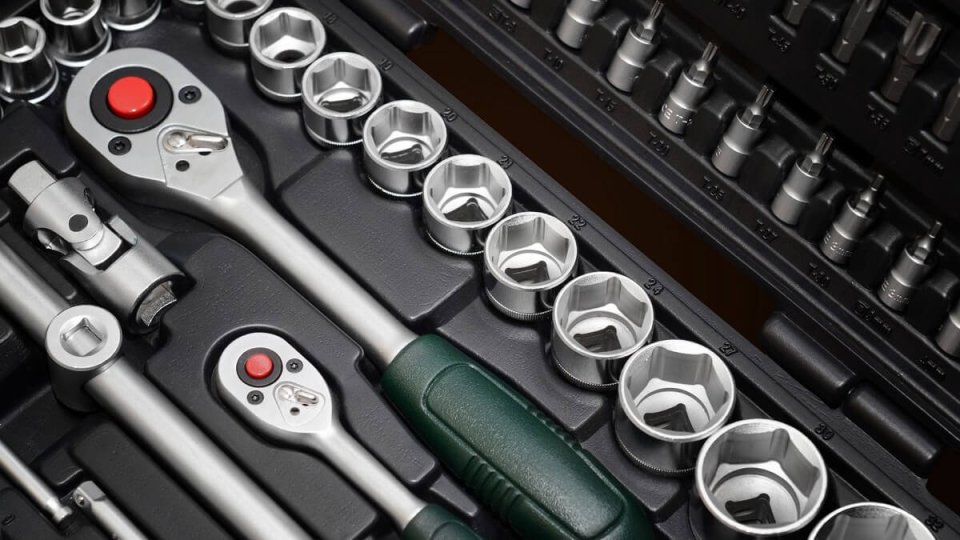 7 Best Socket Sets for DIYers and Professional Mechanics - GarageSpot