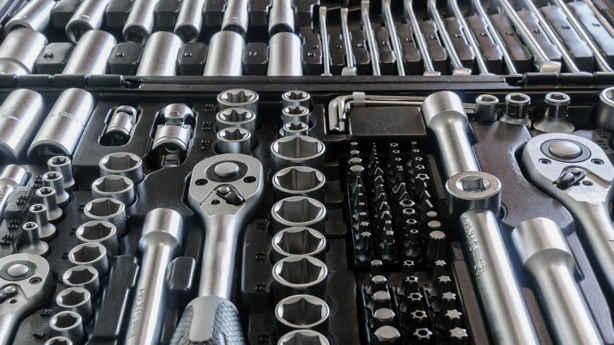 7 Best Socket Sets for DIYers and Professional Mechanics - GarageSpot