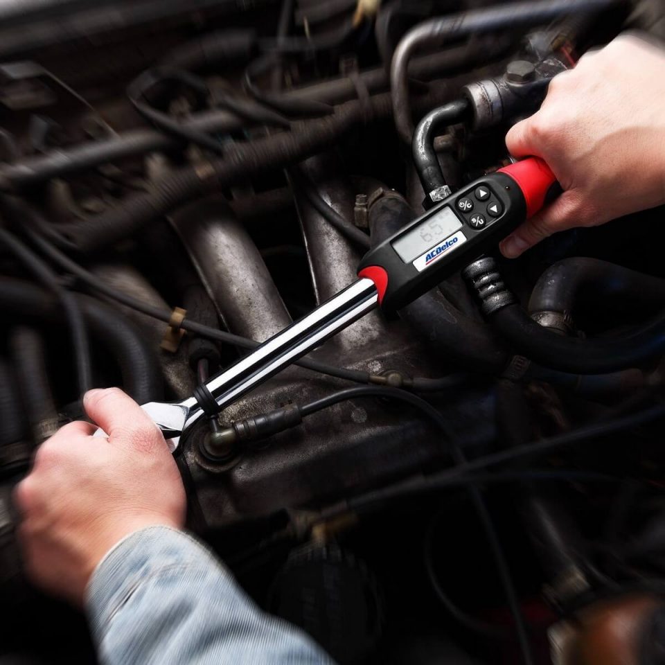 5 Best Digital Torque Wrenches for Professional and DIY Work