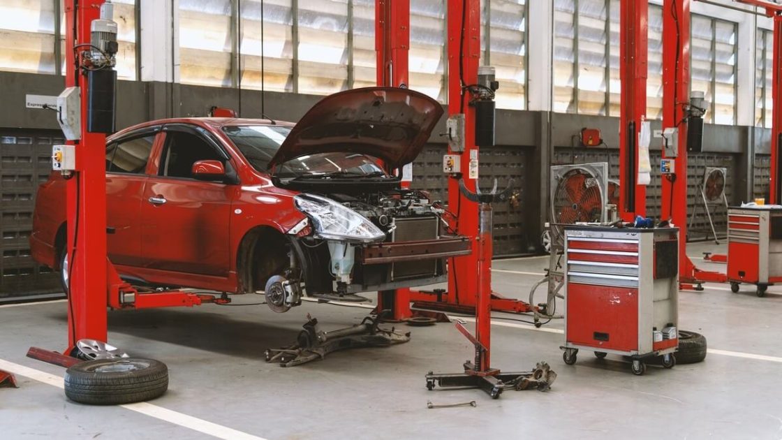 Best 2-Post Car Lifts for Your Home Garage (2021 Review) - GarageSpot