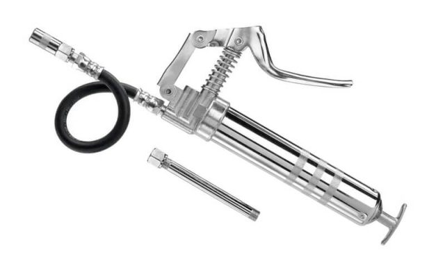 Best Grease Gun for Mechanics and DIYers [2022 Review] - GarageSpot