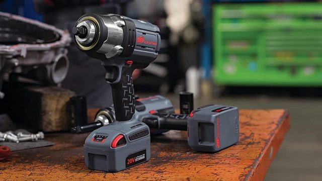 Best 1/2 Cordless Impact Wrenches — 2023 Review